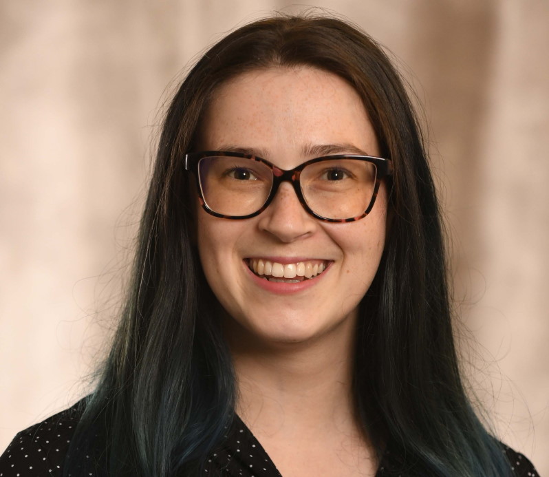 Erin Weber | Research/Instructional Services Librarian/Library | SU